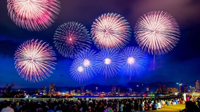 5 Festival Kembang Api Yang Terkenal Di Jepang | TANOGAIDO